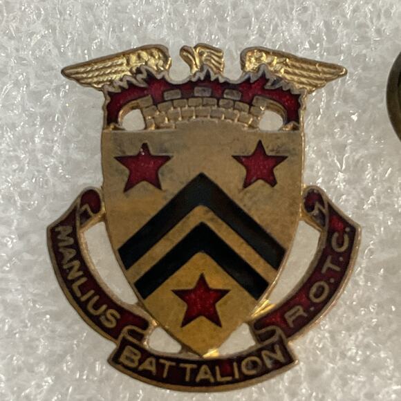 Accessories | Manlius Battalion Reserve Officer Training Corps Ww2 Rotc Pin Gnucollectibles ...